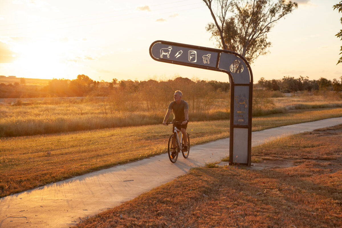 Visit Hughenden - The Various Artists